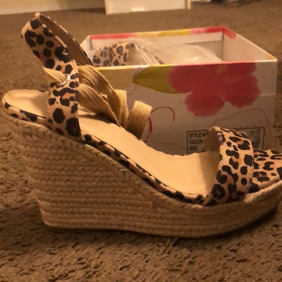 Hampton | Shoes | Wedge Sandals | Poshmark